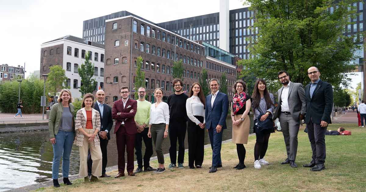ACLE Management - ACLE - University of Amsterdam